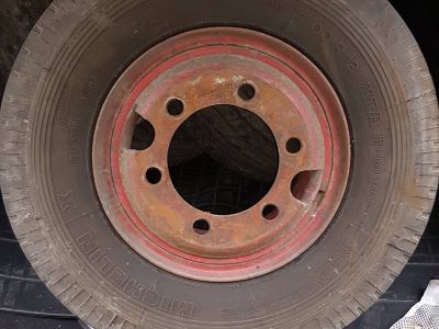 Michelin 700 R12 XTA Guter Zustand