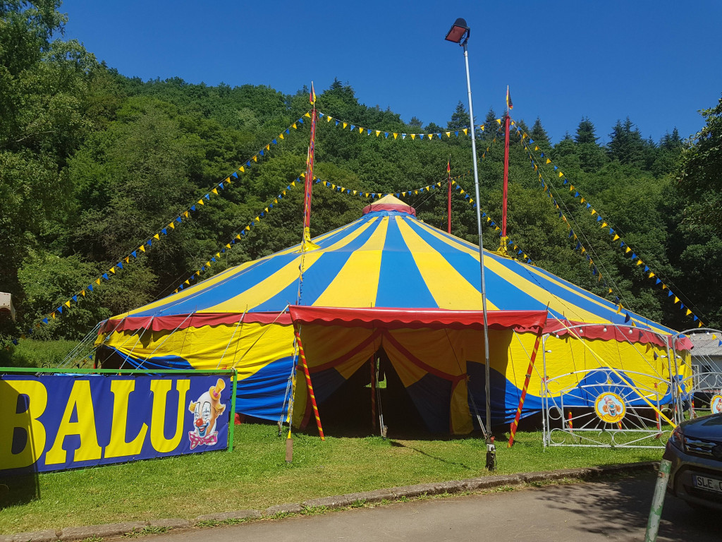 Circus zelt
