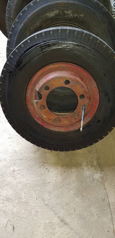 Michelin 700 R12 XTA Guter Zustand