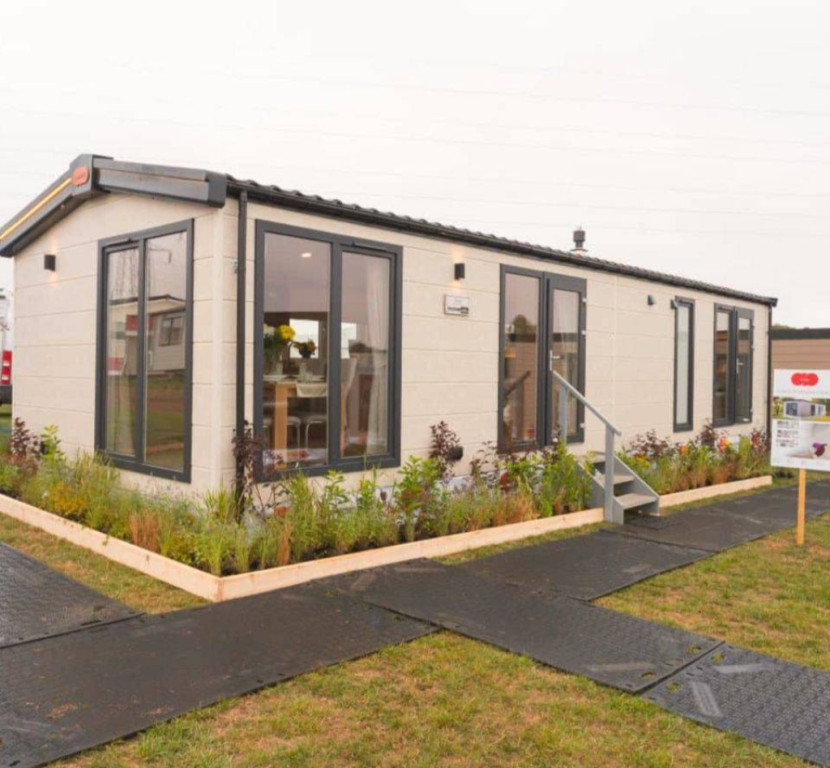 Lark Mobilhaus Chios Platinum, 12x4m, exklusives Mobilhaus ...